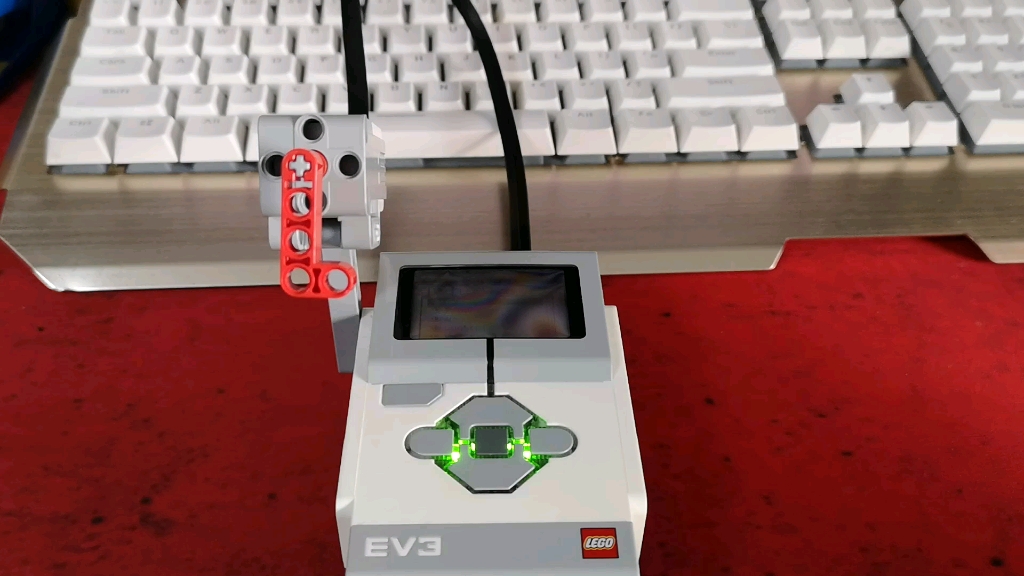 幸运大转盘程序,控制电机匀加速,以最大速度随机转动几秒,匀减速