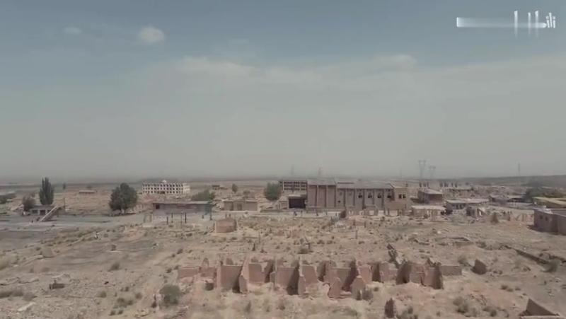 「航拍」阿克塞石油小镇