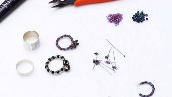 手工串珠|制作一枚漂亮的田园风串珠戒指