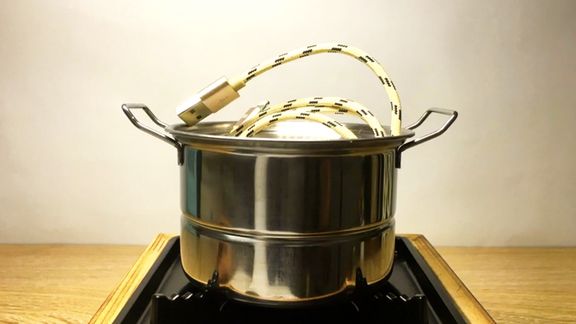 原创定格动画:数据线炖汤?浓郁而鲜美,过程十分有趣