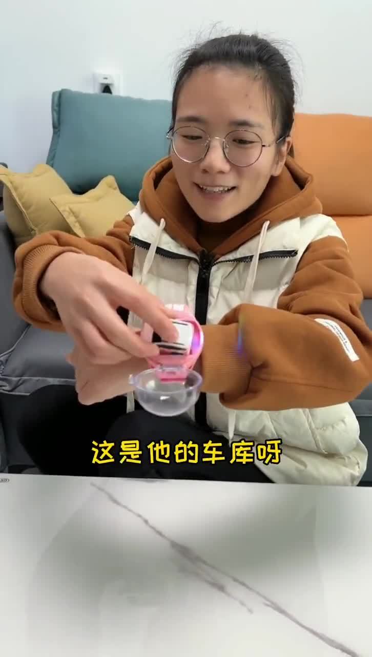 戴在手腕上的遥控车,在哪都能玩,再也不用担心找不到了#儿童玩具 #...