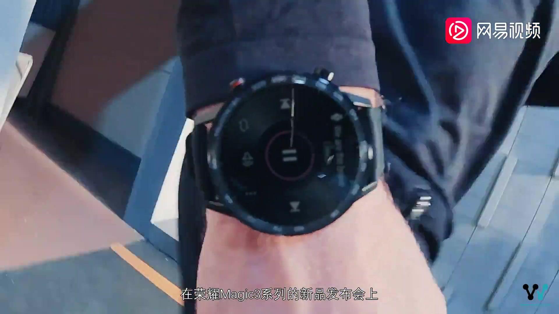 荣耀手表GS3官图上线,网友直呼:有内味儿了!