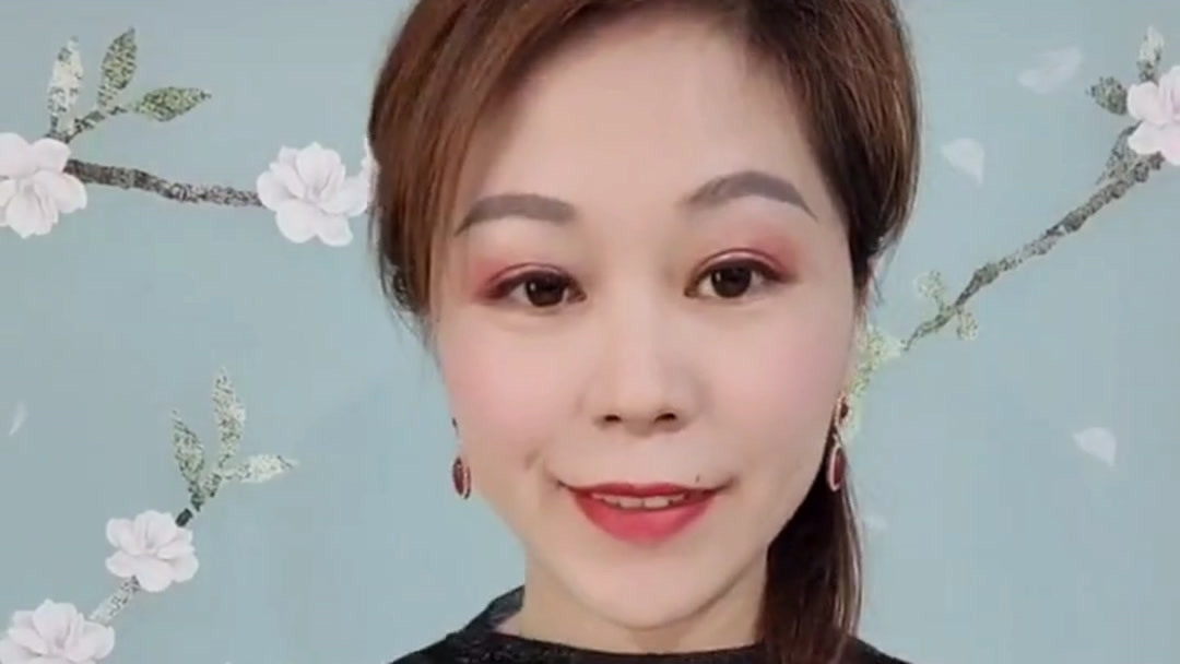 U型夹固定发型大家会用了吗?跟我一起来,