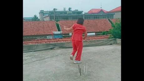 少林棍术教学,大姐慢动作演示,简单易懂
