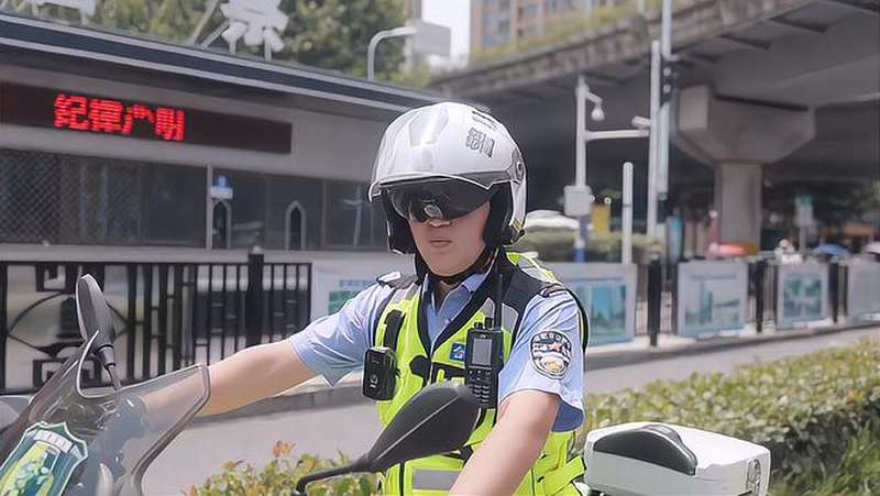 “一盔一带”,安全常在
