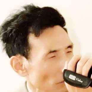 余六奇 