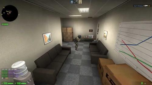 CSGO躲猫猫:发现一个玩家,先跳个舞表达一下善意