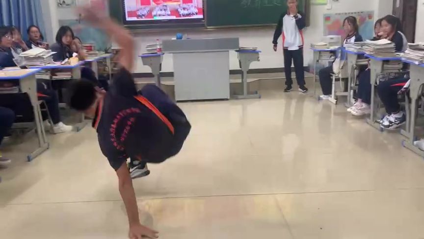 #班级活动 #记录校园生活 #学生时代 #暑假 #校园生活 #上才艺