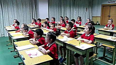 冀教版小学一年级数学下册六认识图形折、剪、拼图形-王老师(配视频...