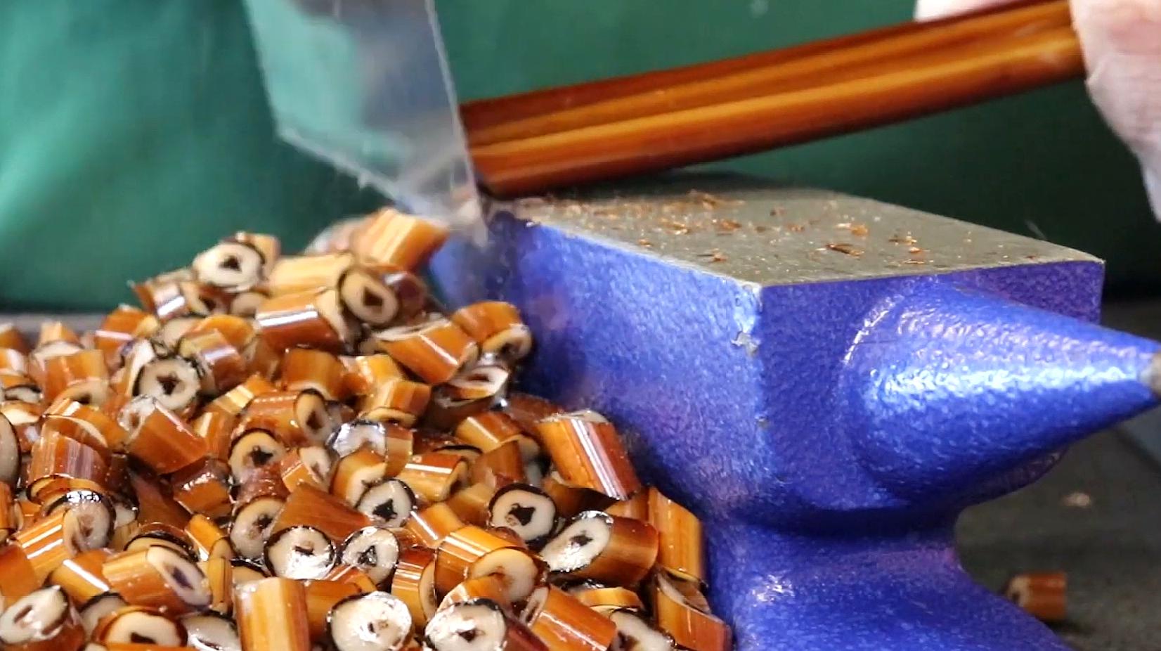 咖啡糖是怎么做的?大师纯手工打造,整个制作过程看得让人上瘾