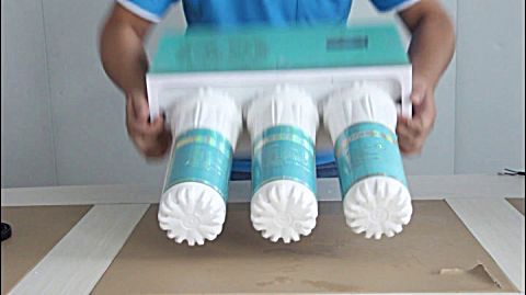 乐宜+牌反渗透纯水机-五级滤芯更换视频