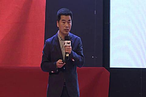 林志超 交流话题:《德育课程顶层设计的思考与实践》