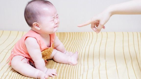 约定好的规则孩子不遵守?可能是父母的方法没用对,这几点需注意