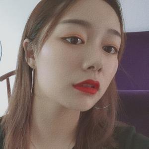 朱古力小洁老师 