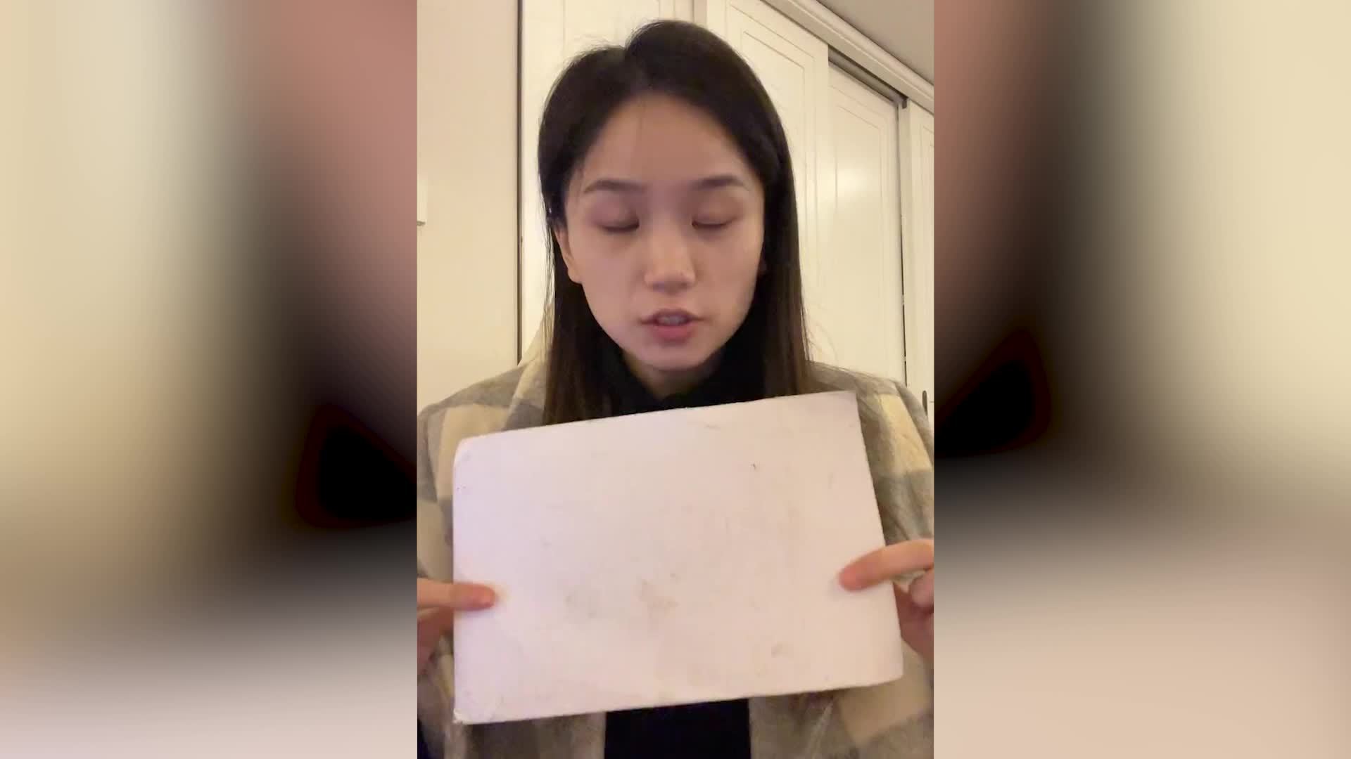 女子收到十年前自己给自己寄的信,读着读着就哽咽了