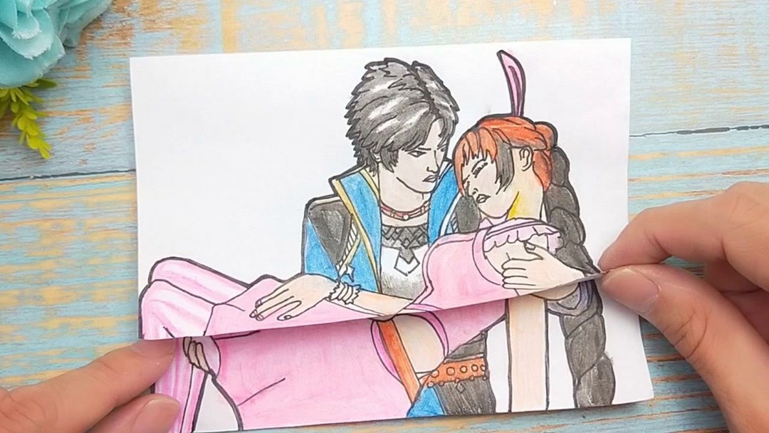 一款唐三和小舞搞笑卡通画，两次展开变化，最后对比一下太有趣