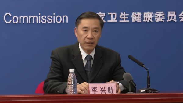 新冠患者年龄分布:最小1个月最大90岁