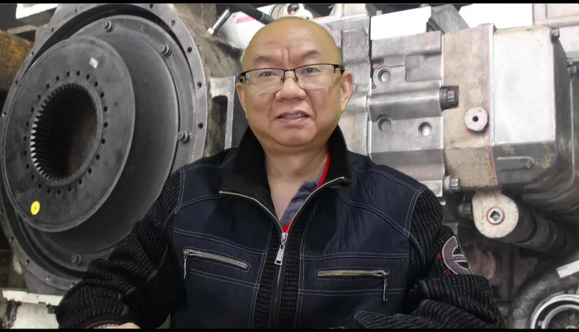 康明斯K19发动机维修时对曲轴通风装置进行拆卸 检查 装配的方法