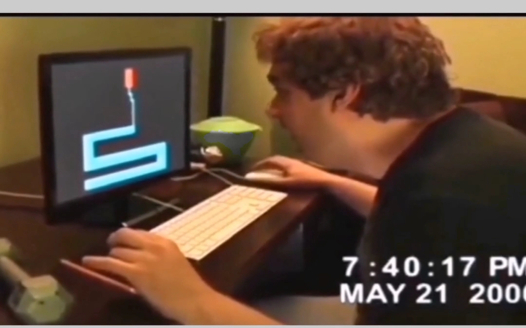 明明挺喜欢听小城夏天的老外却看见这张图片就吓的一拳打爆电脑屏幕...