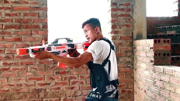 搞笑CS枪战,论团队的重要,还是得看配合