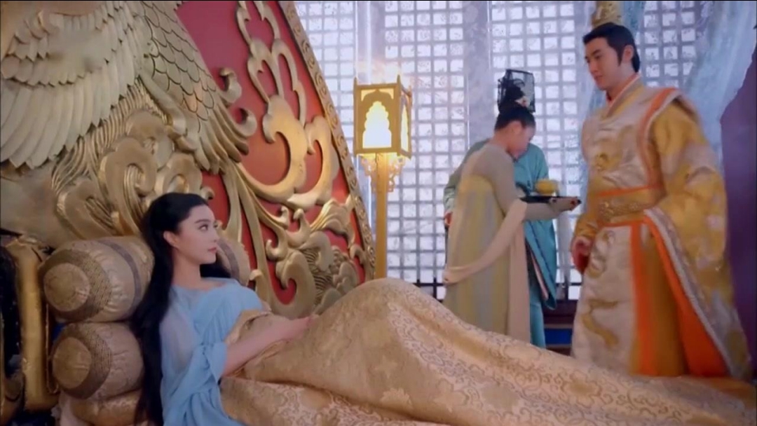 武媚娘传奇:媚娘刚怀孕,陛下合不拢嘴,老摸肚子