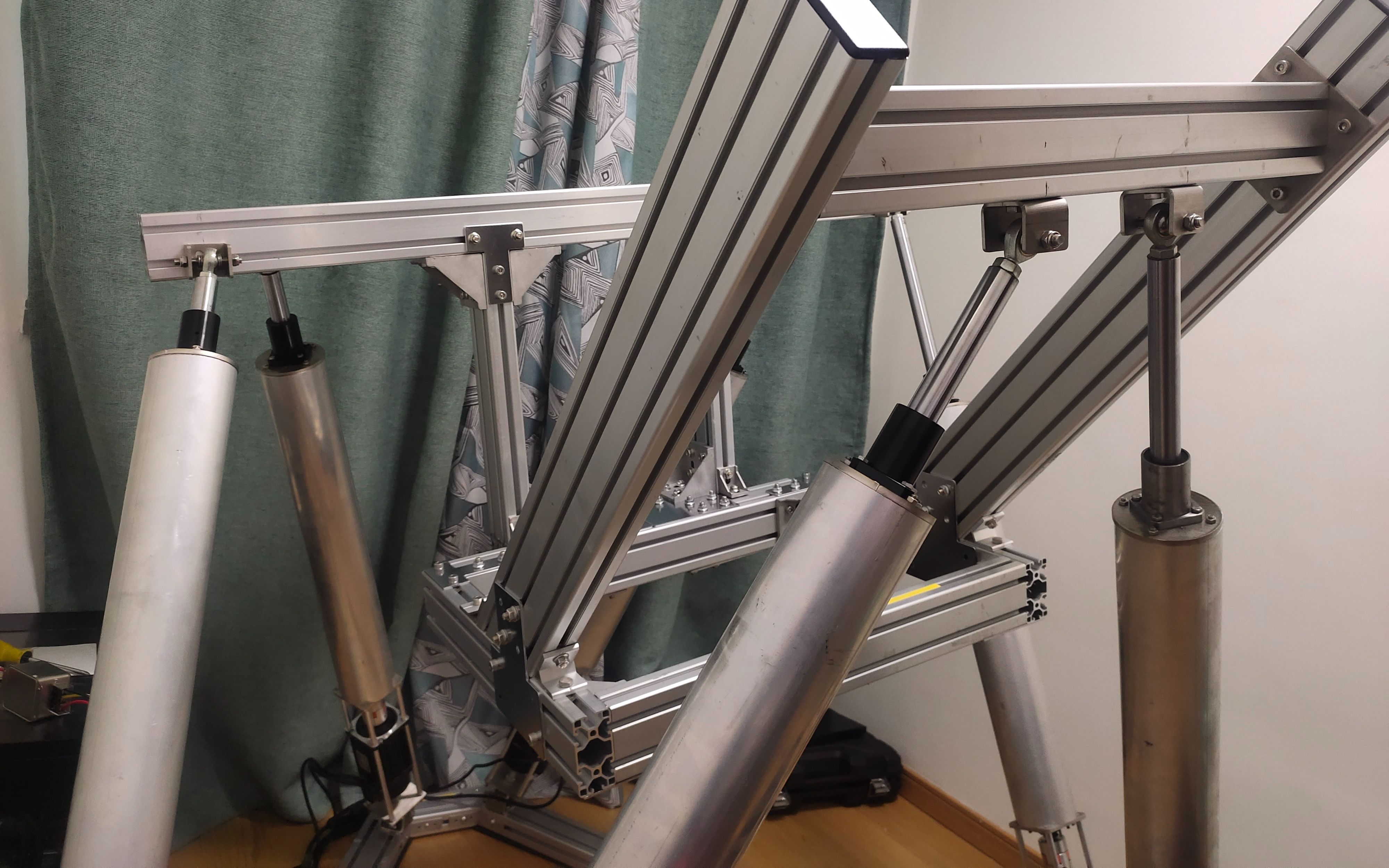 六轴模拟器自制教程_电缸模型升级篇#4