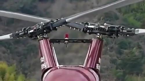 国外飞机螺旋桨为什么碰不到一块?慢镜头看一下不就知道了!