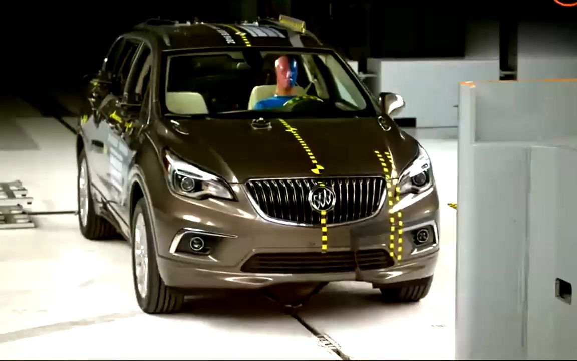 汽车碰撞测试:不要再问我买途观还是买昂科威了,看看碰撞测试!