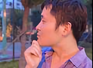去捣蛋的松鼠 