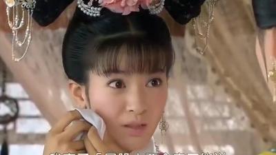新还珠格格:小燕子穿不惯宫里的衣服,看一次笑一次啊!