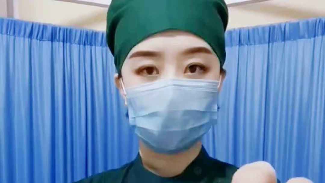 看动画片也对孩子有好处哦!☺