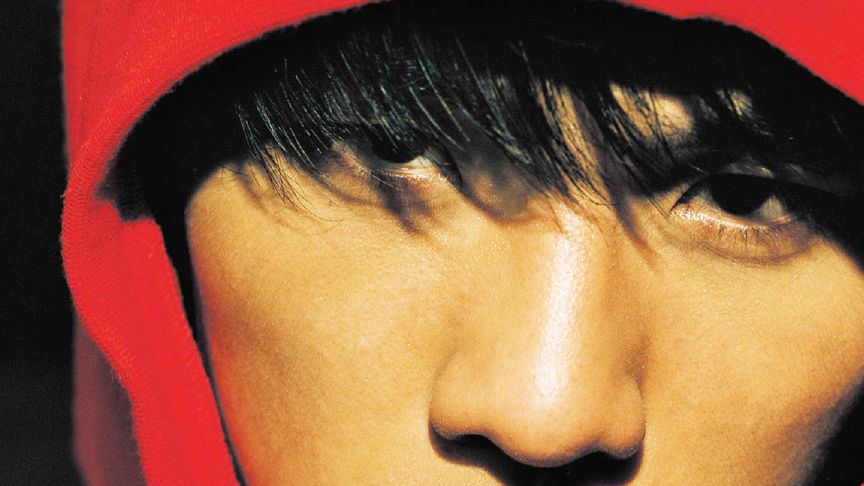 周杰伦|《简单爱》原版MV 学生时期那种纯纯的恋爱 是清涩而单纯