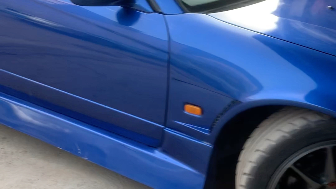 尼桑Silvia S15排气管漏气,借地沟一用