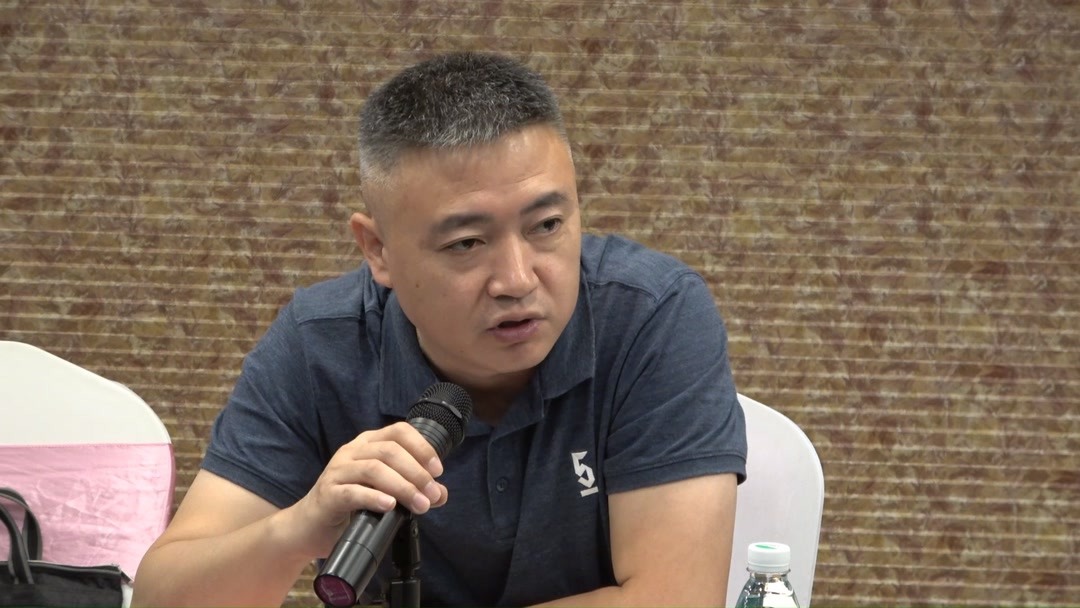 2021年海南省老年体育工作会议4省旅游和文化广电体育厅领导讲话