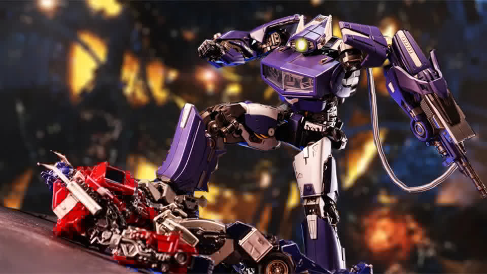 首款可变形外传震荡波!BT震荡波定格动画