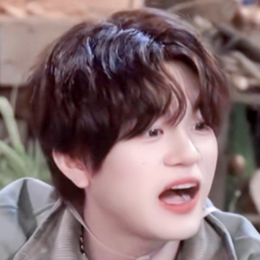 不关灯小狗 