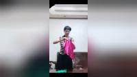...自学几招简单的魔术,道具自己做的,一分钱都不要花 英子 自学 自演 ...