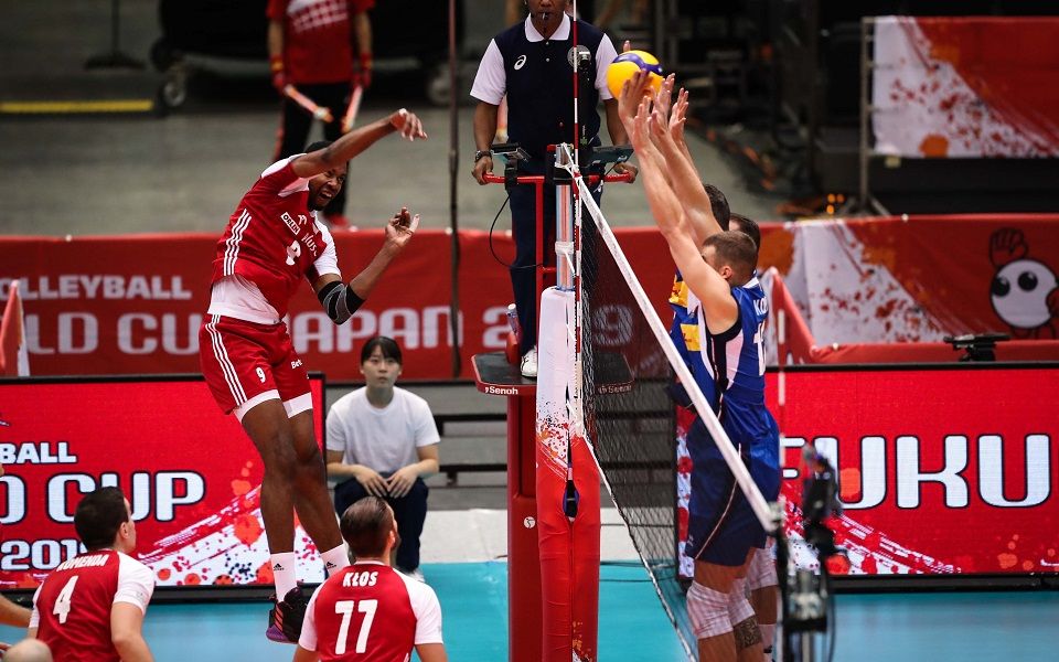 没啥悬念的焦点战!2019男排世界杯波兰3:0意大利HL