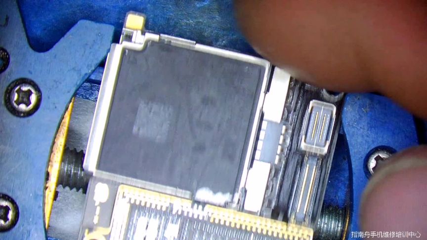 iPhoneX SIM卡座子拆装焊接手工教程:指南舟手机维修培训中心