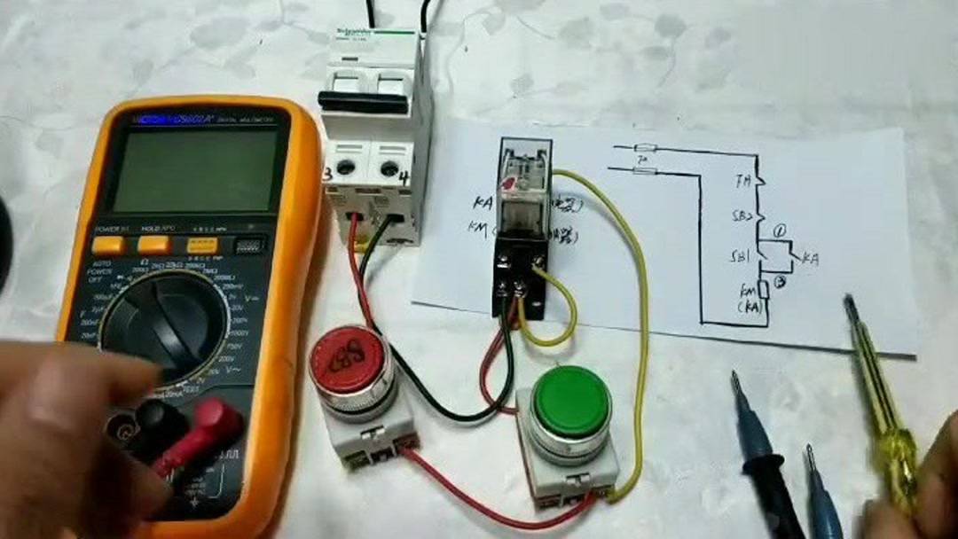电工基础:万用表电压法查找电路故障,从原理到故障一步步排查!