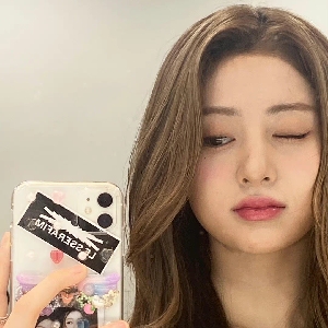 金容仙的脸颊肉哇 