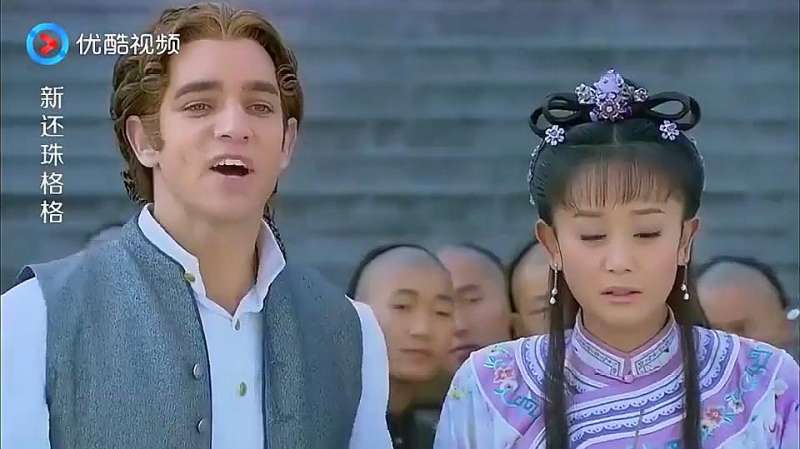 塞娅公主要和小燕子比赛转陀螺,谁知想出这招,分分钟碾压对方