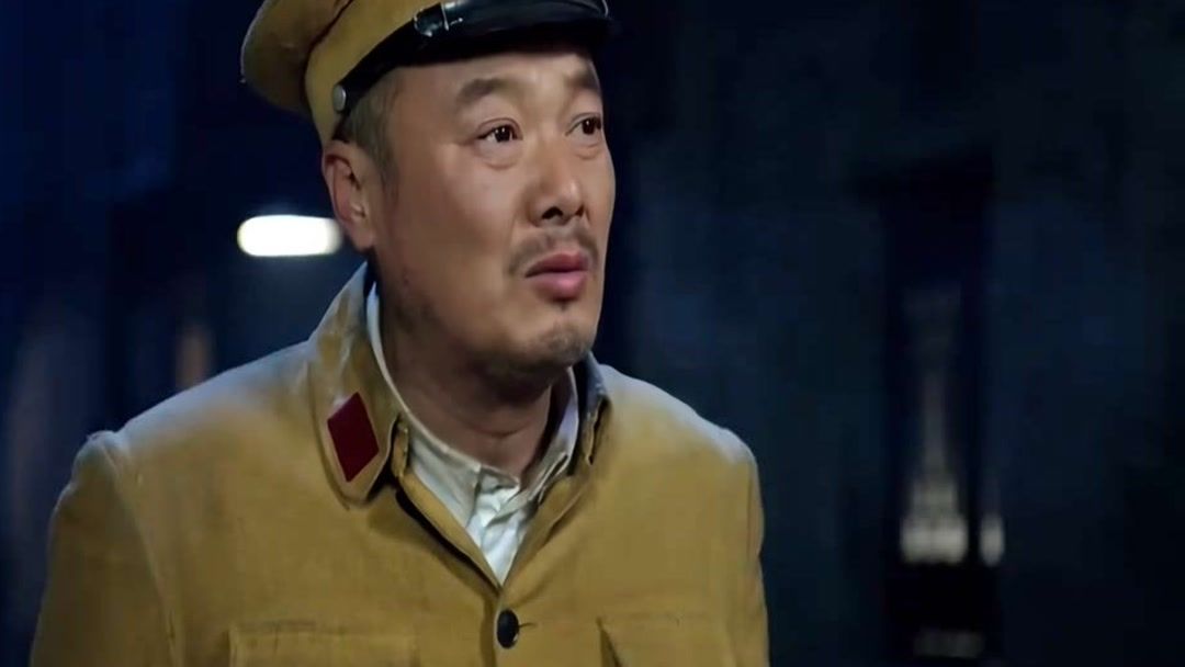 男子和厨子打赌,鬼子屋里是些啥,钱没赢到,屁股倒是开花