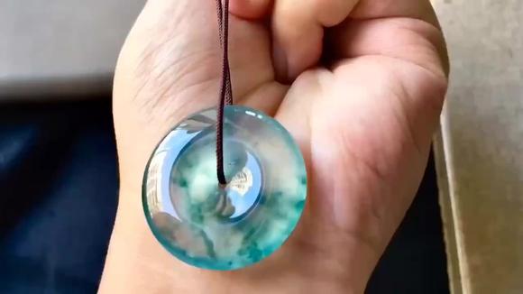 #天然翡翠 #翡翠挂件 平安扣