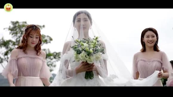 奈何boss要娶我2：醋王凌异洲，当众种草莓，狂撒狗粮！