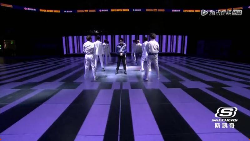 带来《INTO THE FIRE》开幕式表演,唱出炙烈向上的青春色彩,用热血...