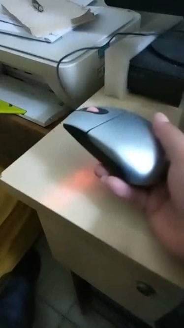 还以为是个破鼠标,拆开一看,贫穷限制了我的想象!