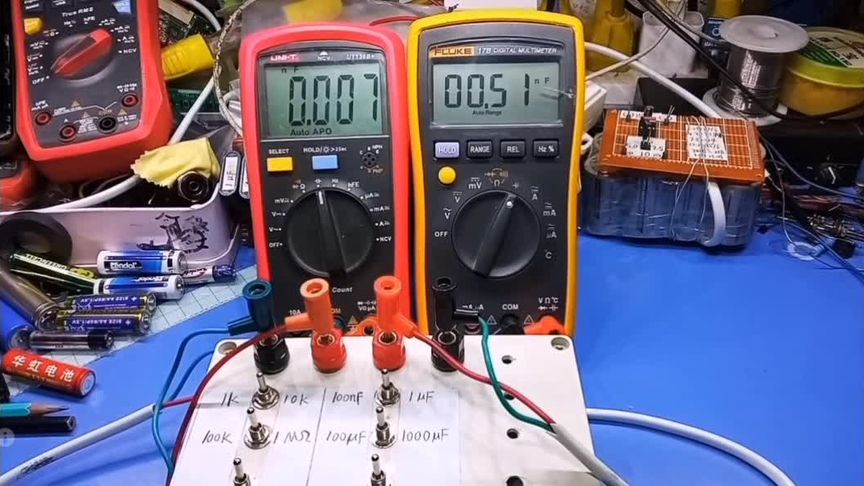 来个仪表发烧友的测评UT136B+VS福禄克17B