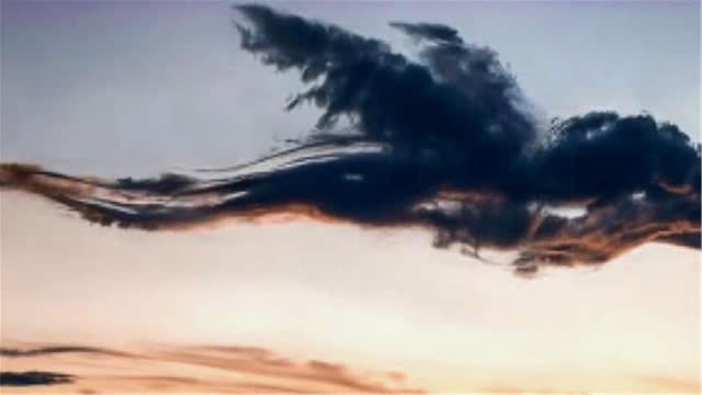 天空中最神秘一幕,意外被摄像头所捕捉到,科学都无法解释