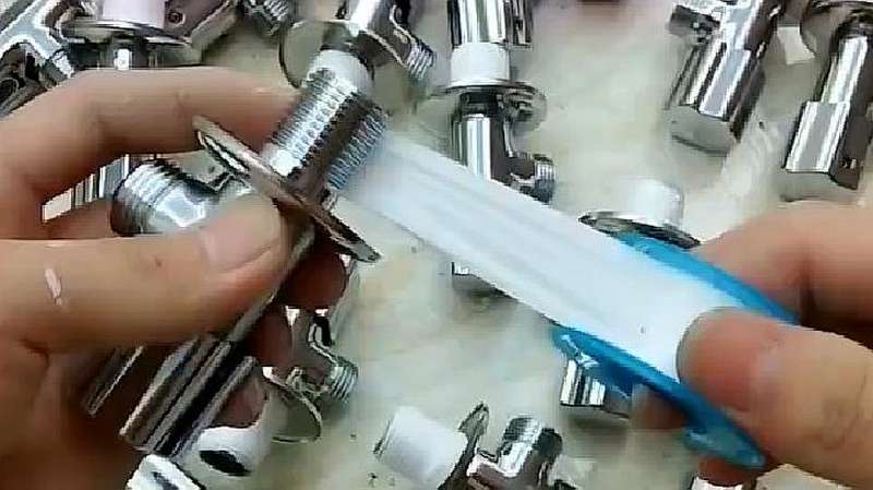 生料带不会缠,怎么办?没关系老师傅这就教你生料带的专业缠法!